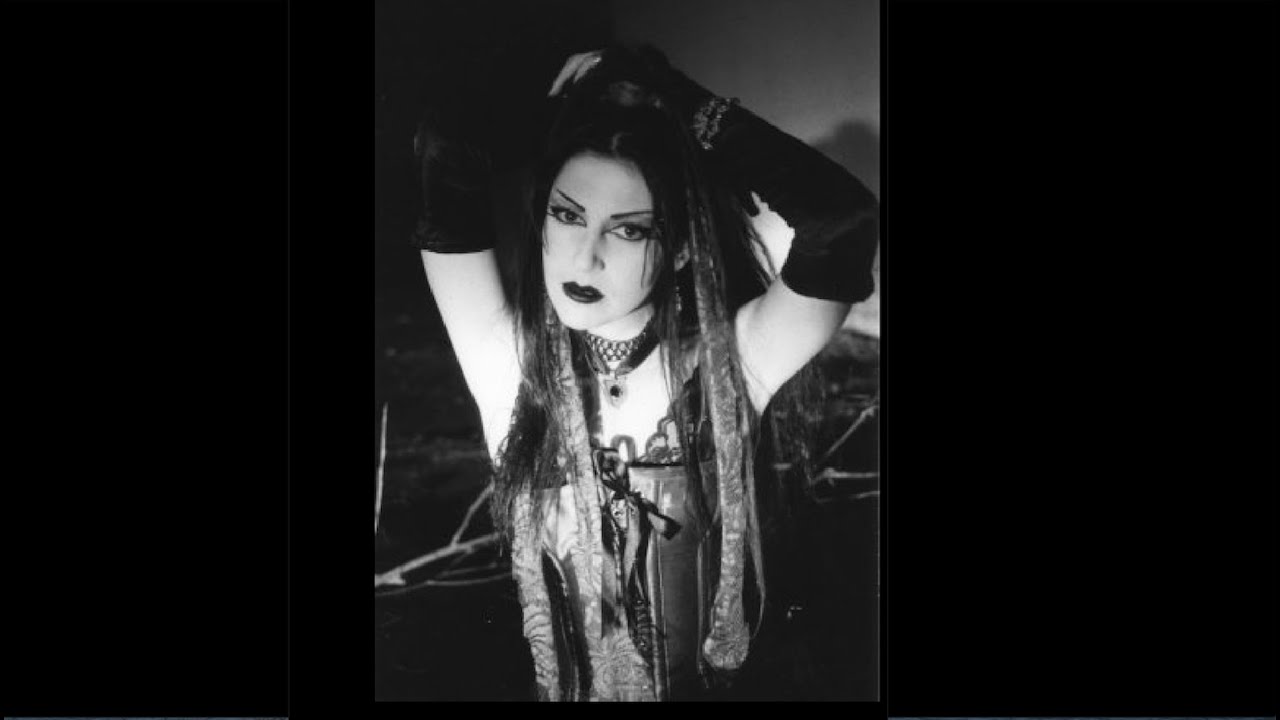 Diva Destruction - Knight's Disguise (Official Video) - YouTube