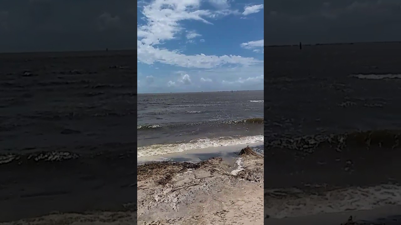 On the Mississippi beach 🌴 in Bay St. Louis - YouTube