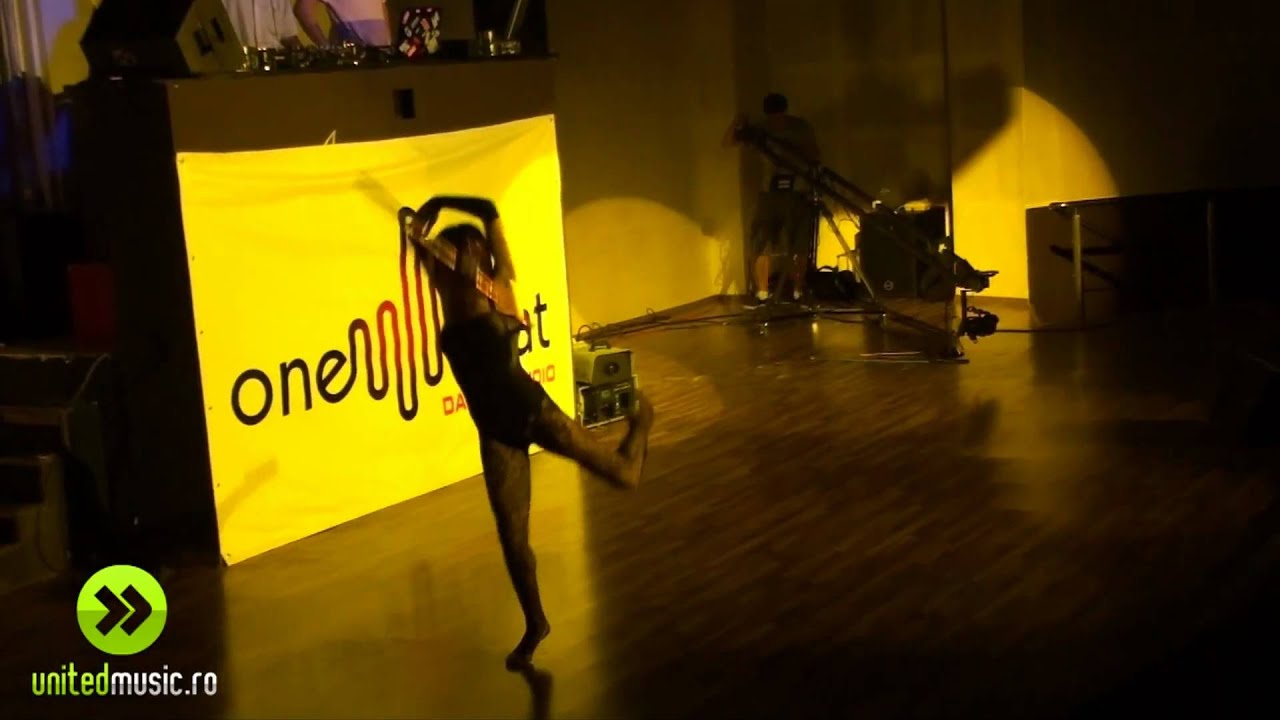 Lady Gaga - Alejandro (Ballet Dancing) - YouTube