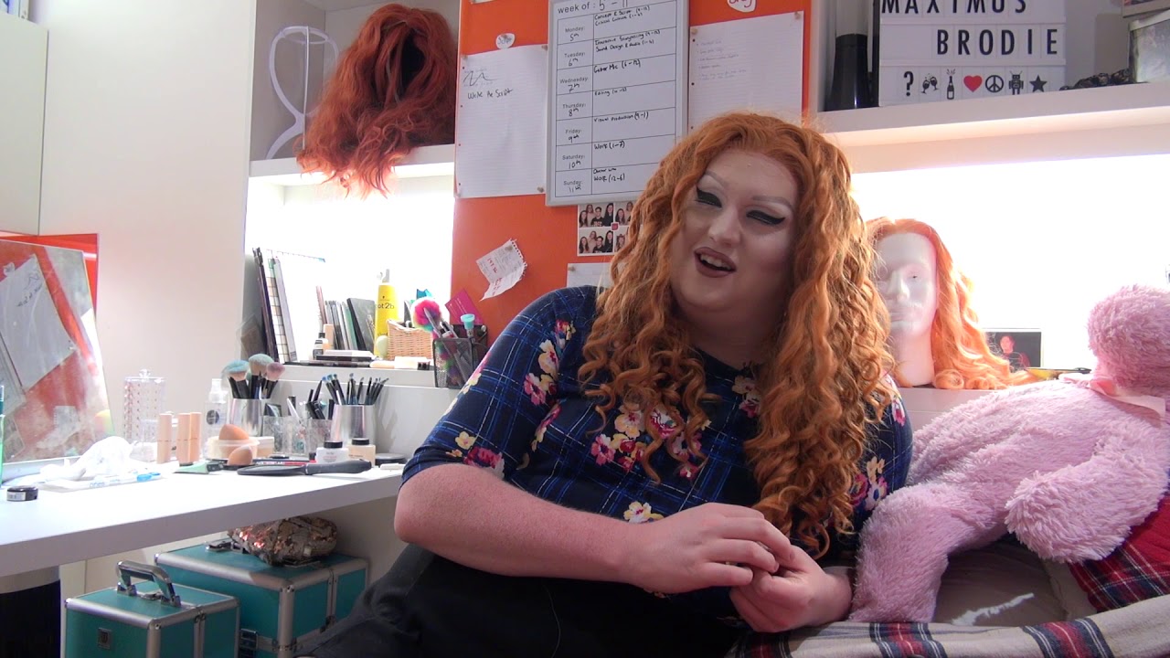 Behind the Queen - a drag queen documentary - YouTube