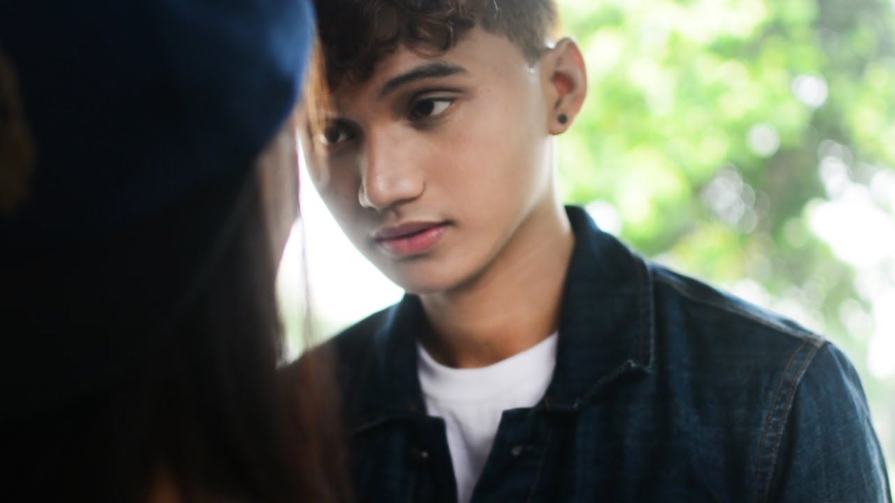 Ang Kwento namin ng First Love Ko (Very Sad Pinoy Short Film) - YouTube