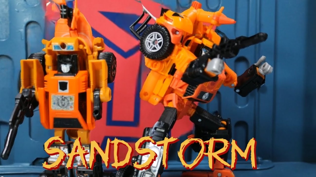 Transformers Legacy United Leader Class: Sandstorm - YouTube