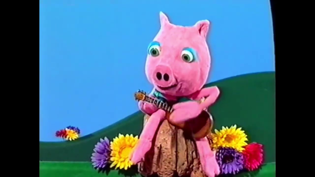 A Frog Went A Walking (Wiggle Puppets) - YouTube