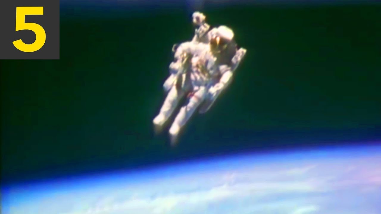 Top 5 Amazing Spacewalks - YouTube