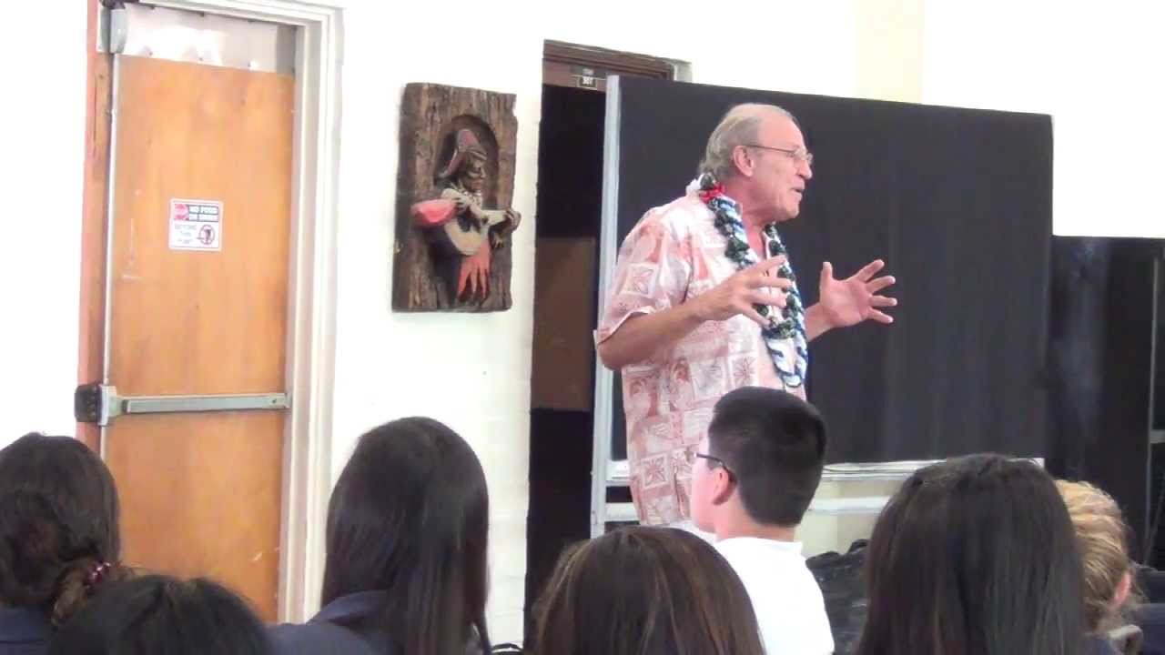 Actor Don Stroud talks to St. Francis School history class - YouTube