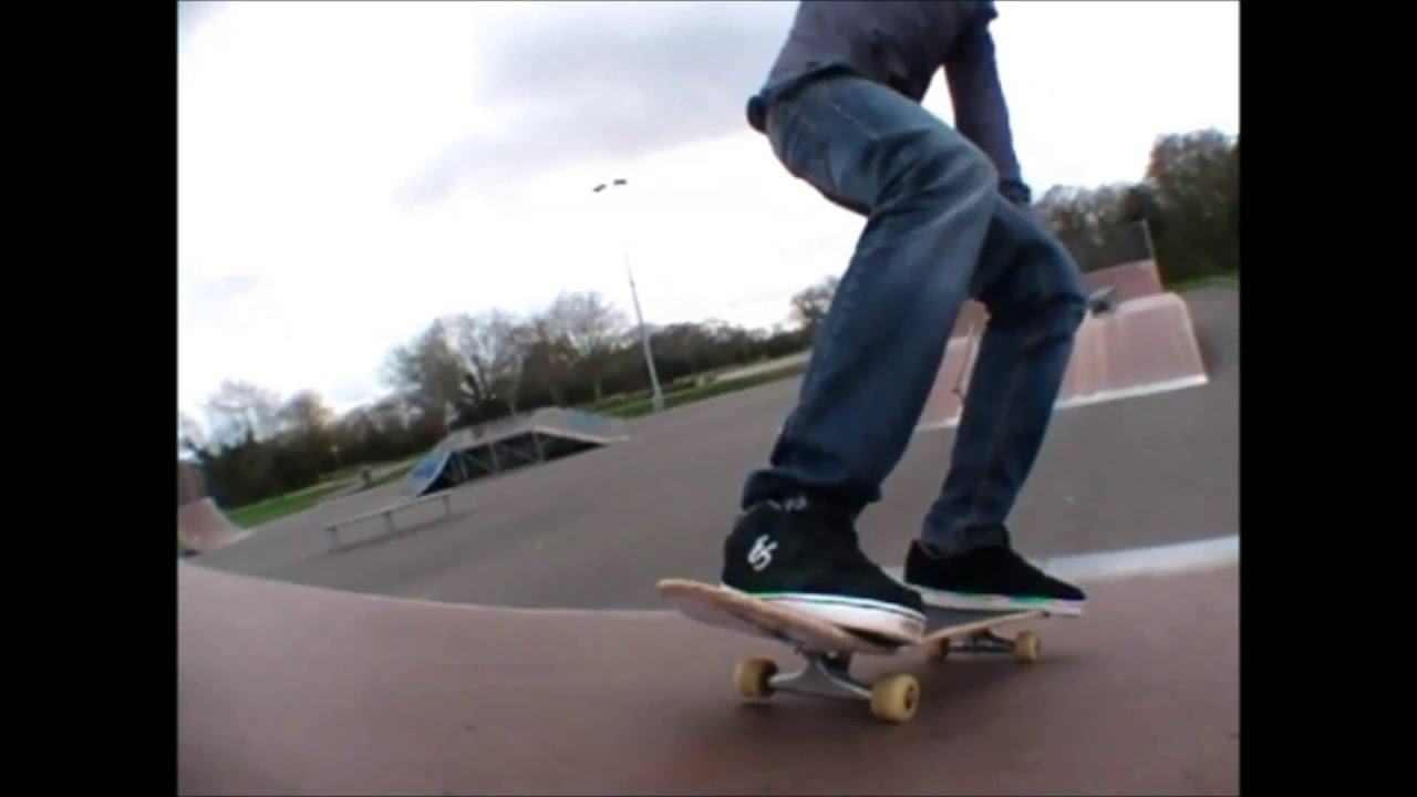 Alan - Flippin' eck - YouTube