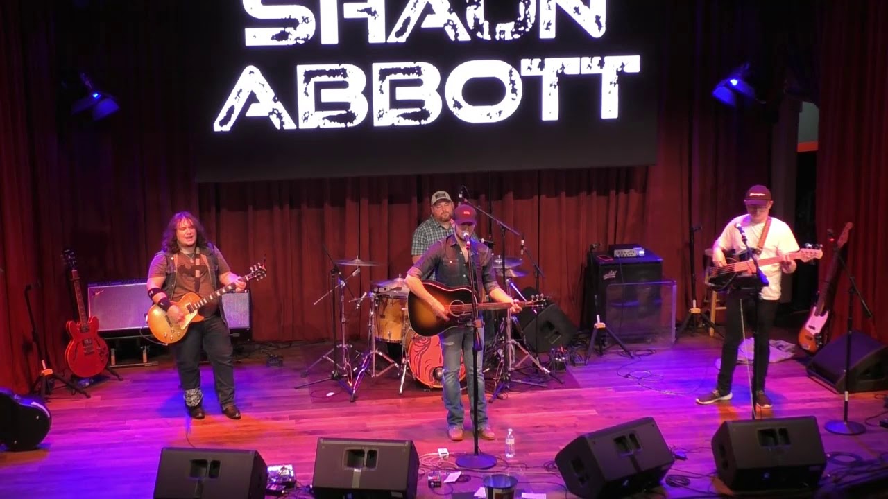 15 Shaun Abbott Gatlinburg March 24th Gypsy Woman - YouTube
