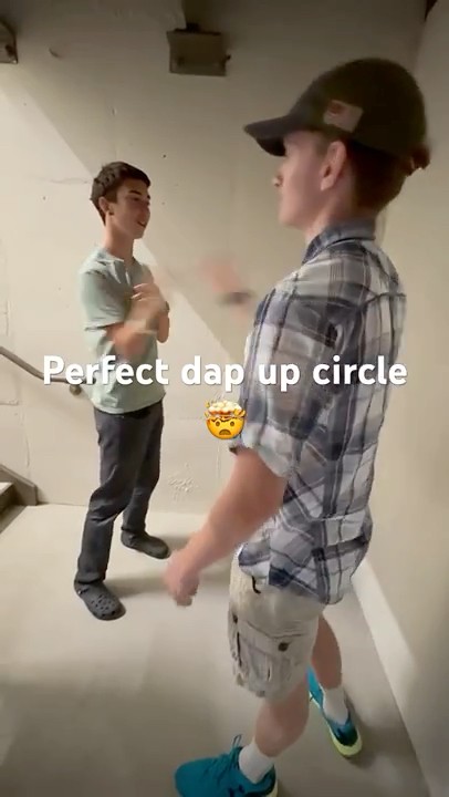 Perfect dap up circle - YouTube