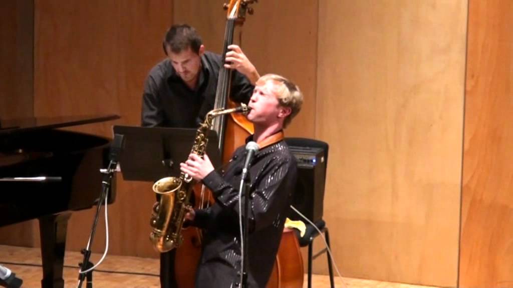 Andrew Linham Quartet performs 'Wednesday Afternoons' - YouTube