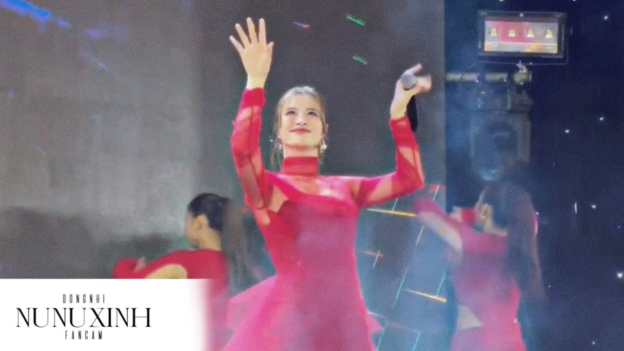 [Fancam] Ý Trời - Đông Nhi | Show E2E - YouTube