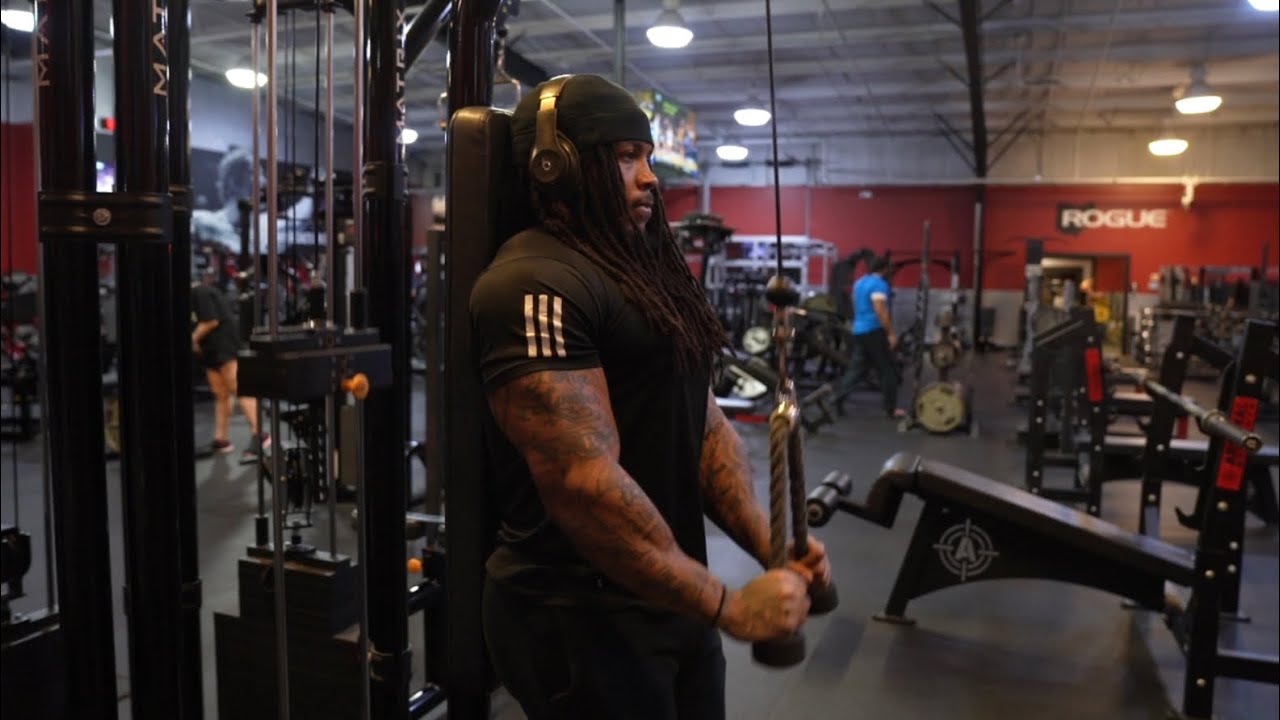 I grew 19 inch Arms Doing this workout.. - YouTube