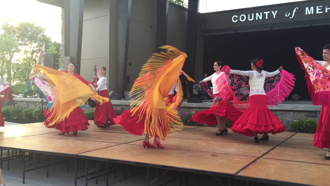 Spanish Tap Dance - YouTube