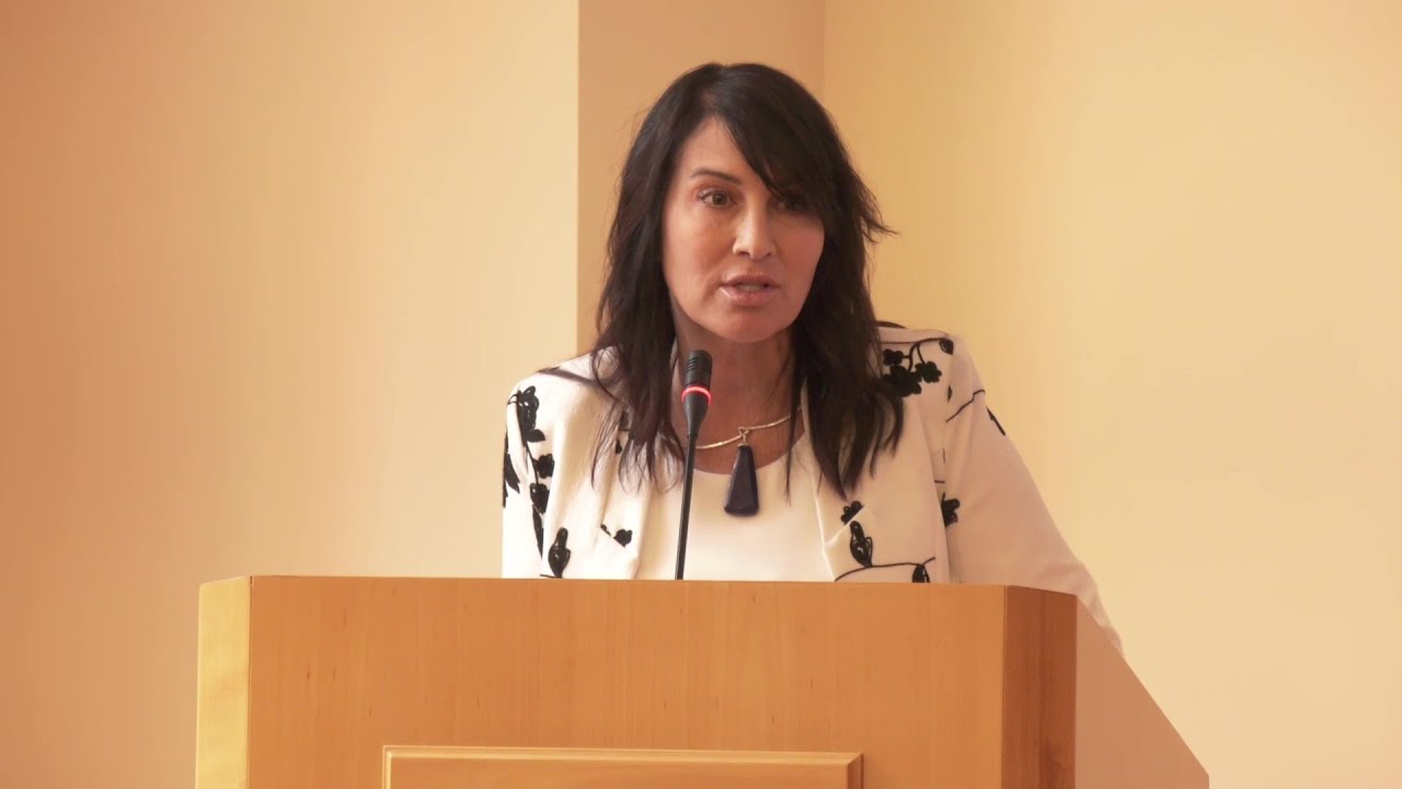 Victoria Robinson: Dios me perdonó. Hay vida después del aborto - YouTube