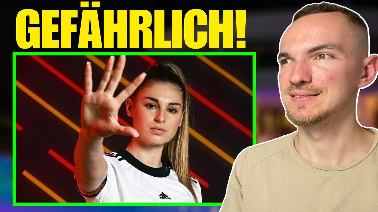 Darum wird Jule Brand für die WM so wichtig sein! | KICKBALL - YouTube