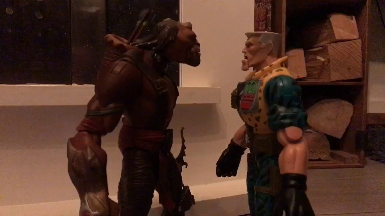 Small Soldiers - YouTube