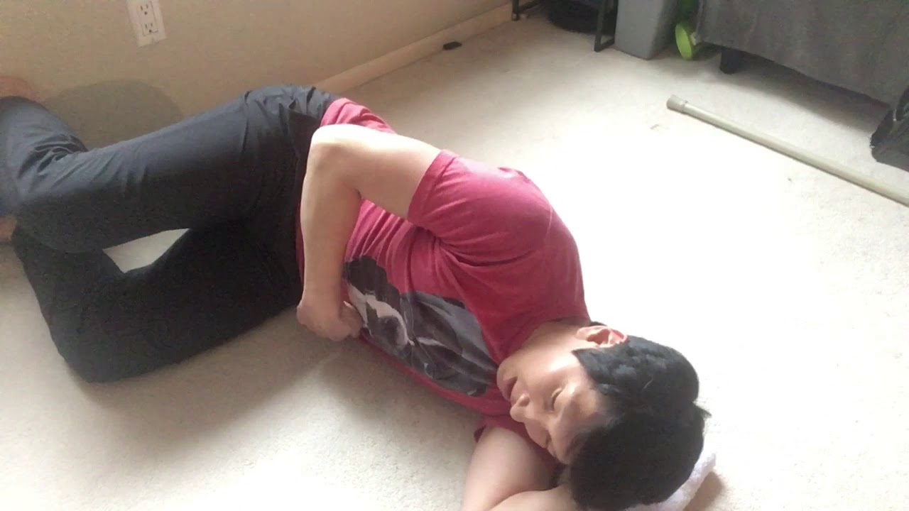 Modified clamshell at wall - YouTube