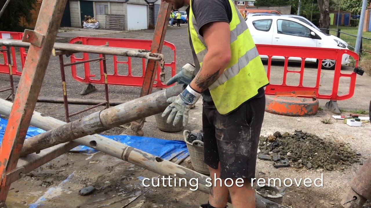 Standard Penetration testing/U100 sampling - YouTube