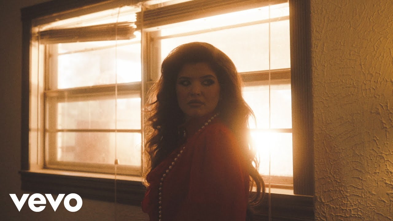 Belle Frantz - The Grand Tour (Official Music Video) - YouTube