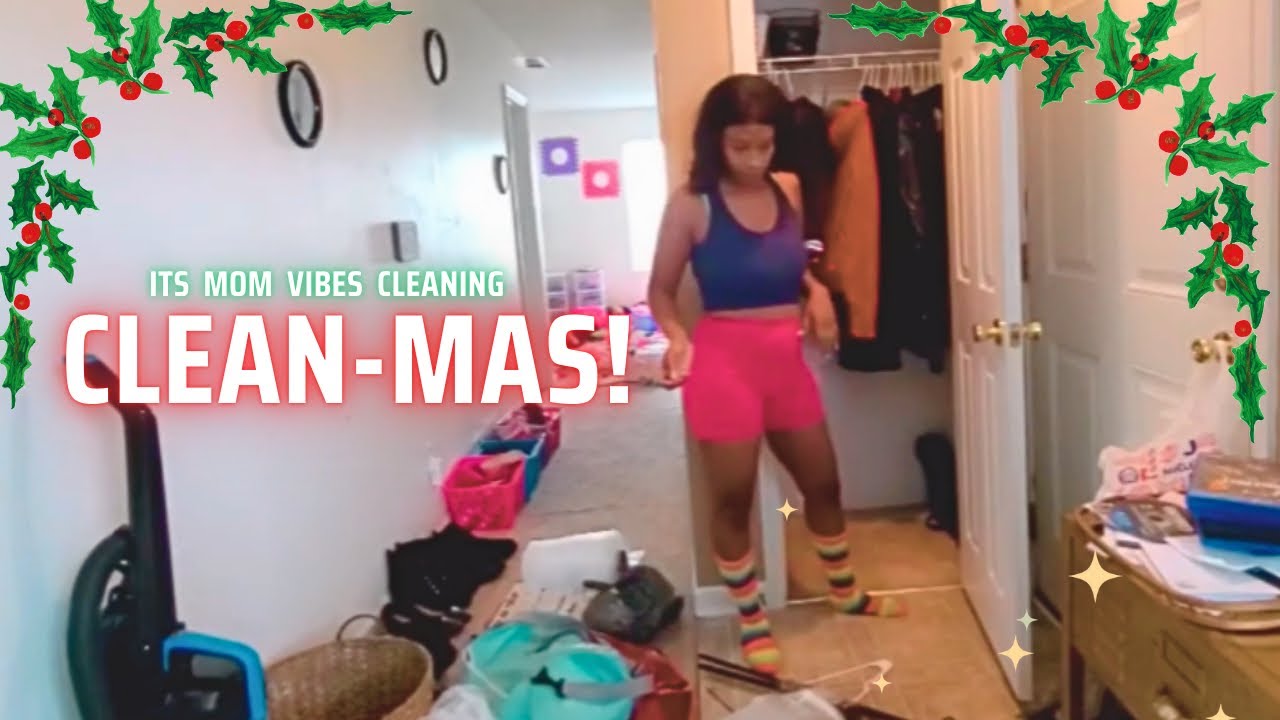 🎄It’s Vlogmas | Terrible Closet 😳😳😳 - YouTube