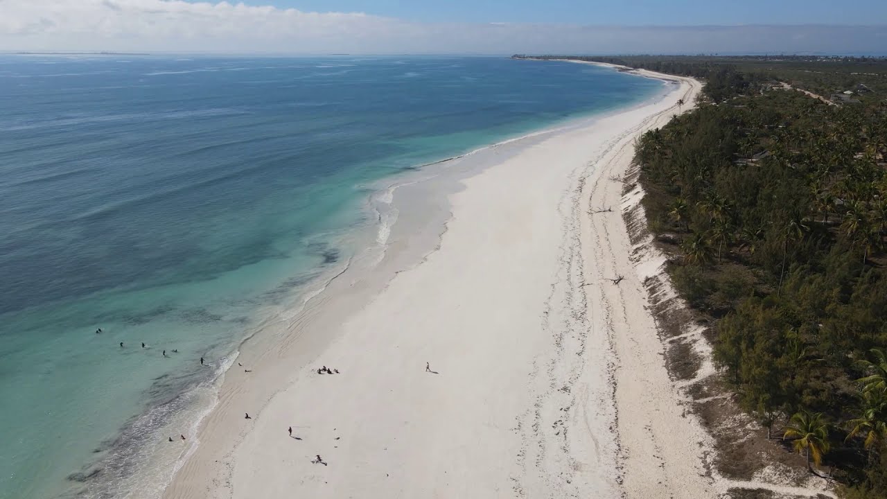 Chocas Mar - Mozambique - YouTube