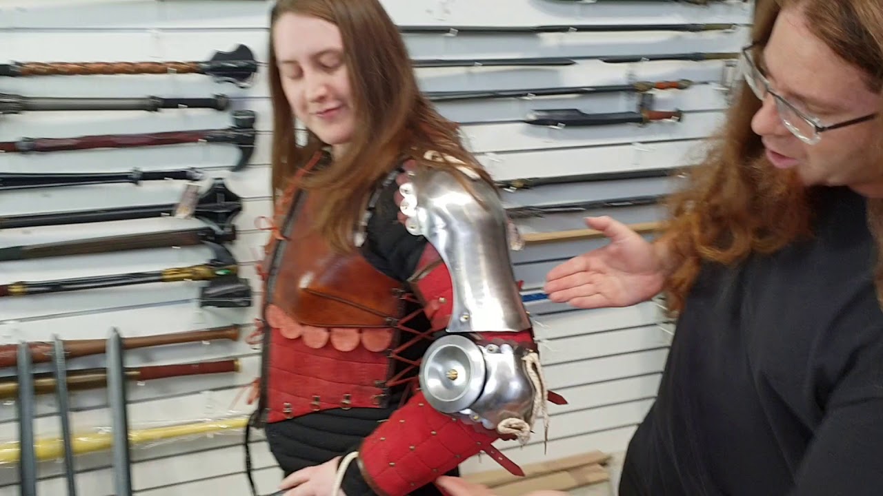 Epic Armoury Splint Armour & New Weapons - YouTube