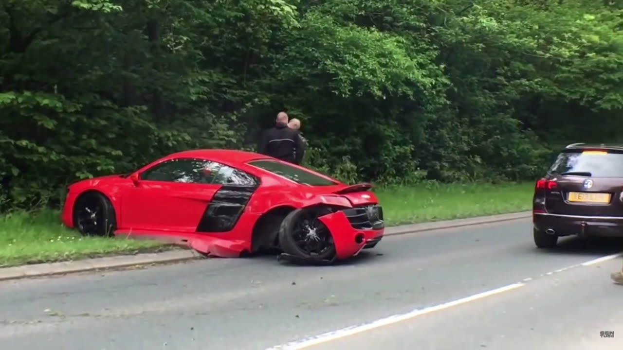 Audi Crash Compilation: les moments les plus choquants - YouTube