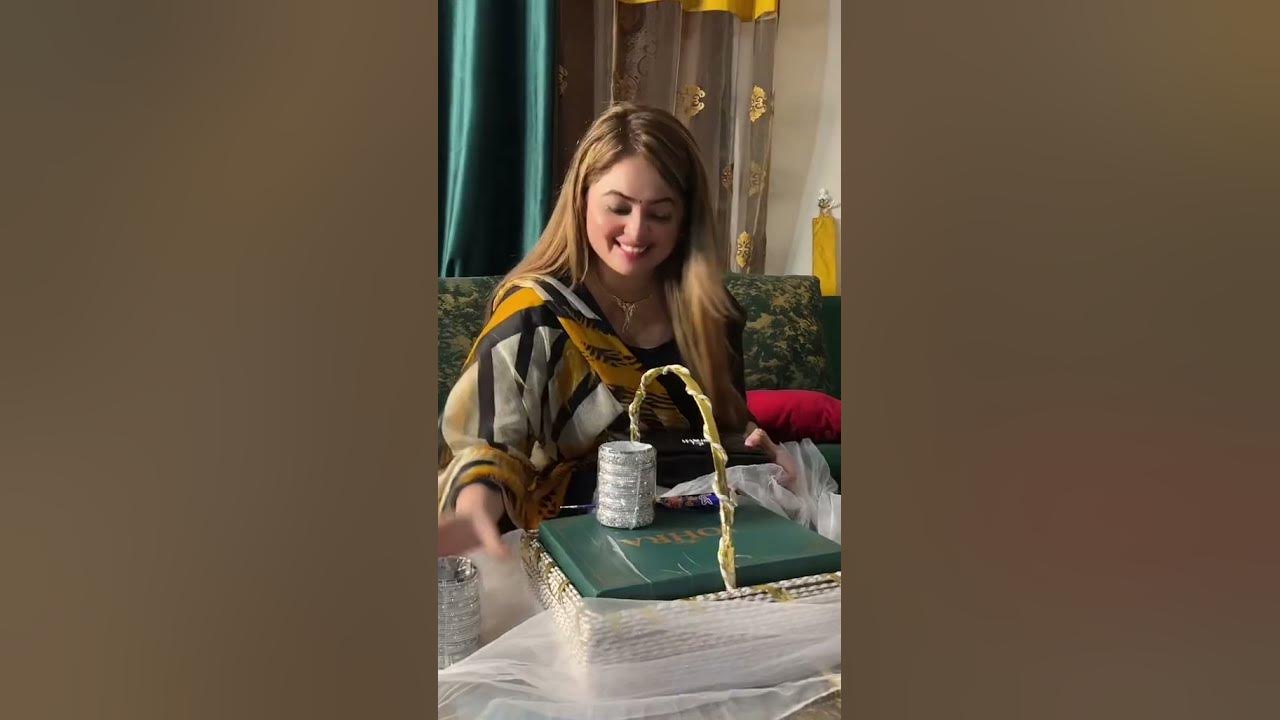 Maray naloon waad - YouTube