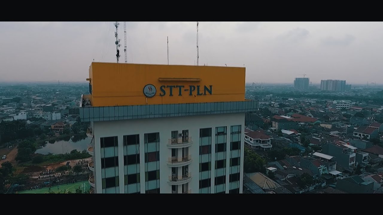 Vlog Informatika'17 STT-PLN - YouTube