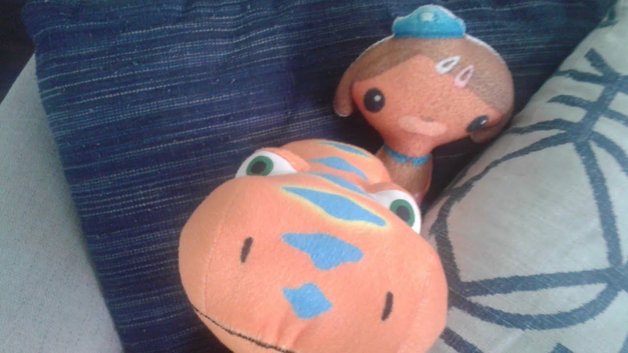 ouctonuts dashi plush adventures Ep 4 dashi and buddy go shopping - YouTube