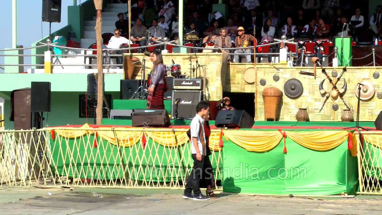 Traditional Mizo Puan, bags and Mara tribe costumes - YouTube