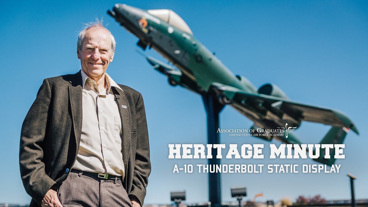 A-10 Thunderbolt Static Display – Heritage Minute - YouTube