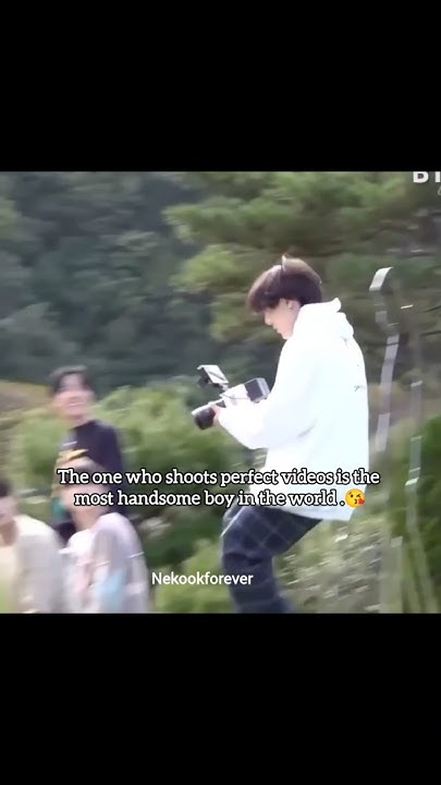 perfect video editor 🎥😊 #jungkook #btsarmy #viralshort #bts #shorts #youtubeshorts - YouTube