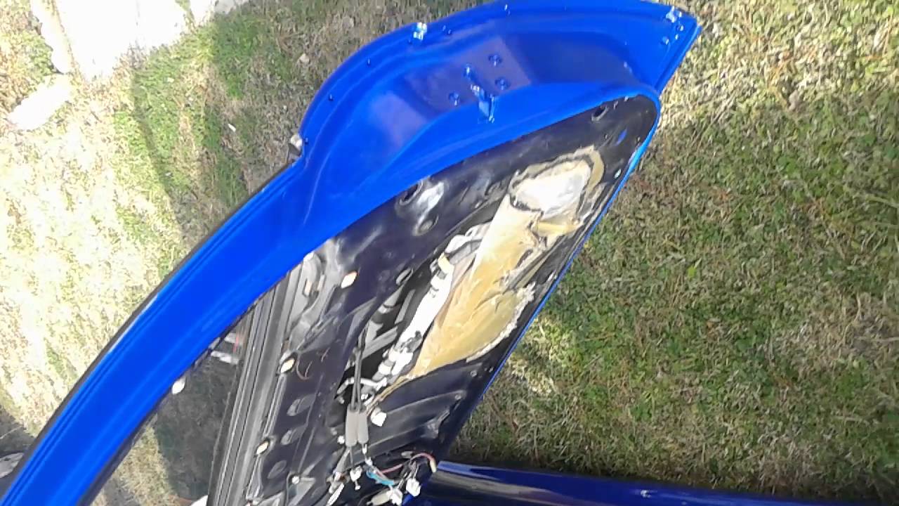 8U1 Ultrasonic Blue Paint - YouTube