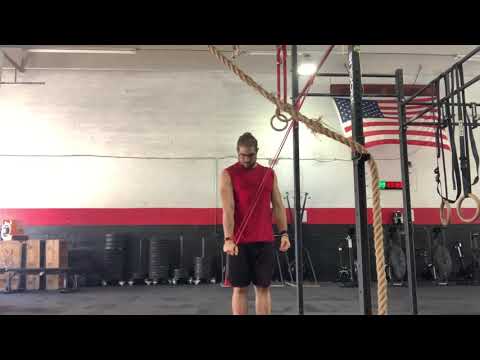 Single Arm Band Lateral Tricep Extension - YouTube