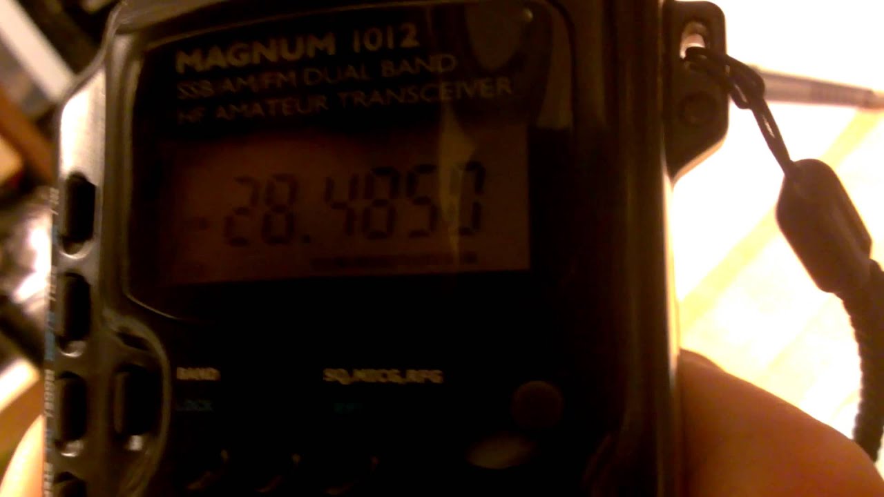 Magnum 1012 Handheld Transceiver at 4 watts QRP. - YouTube