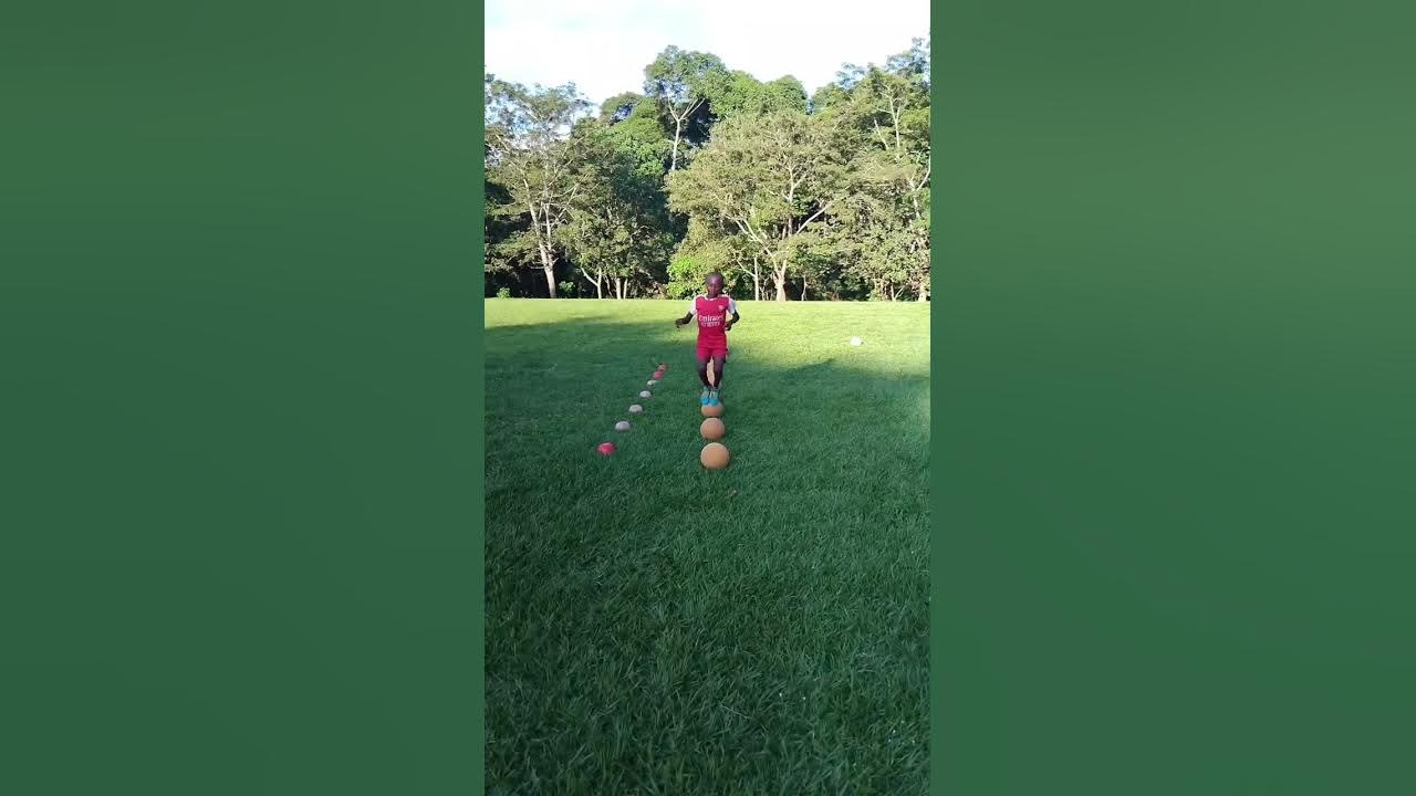 Football Soccer Warm up Exercises For Kids To Do For 5 Minutes To Open football-soccer-warm-up-exercises-for-kids-to-do-for-5-minutes-to-open