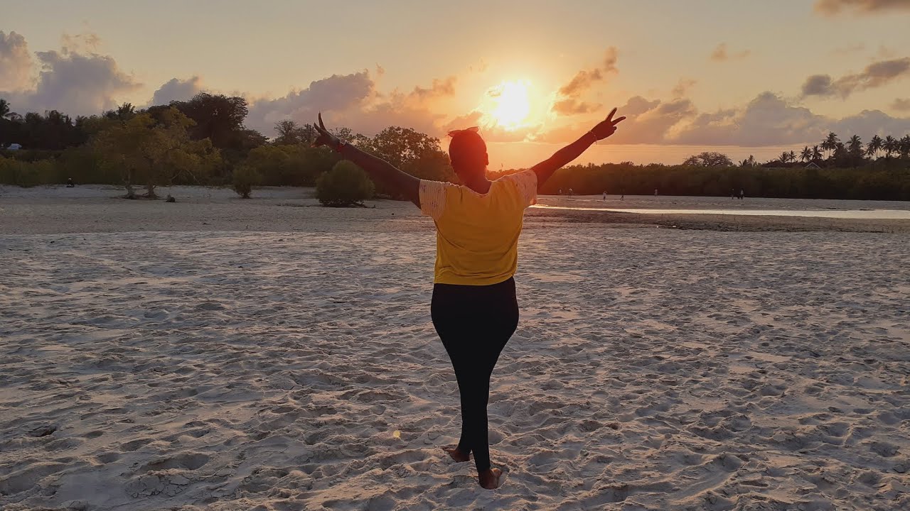 THE KONGO RIVER ESTUARY || CATCHING SUNSETS!! 🌇 - YouTube