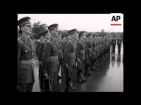 GUARDSMEN'S FAREWELL TO OLD TED