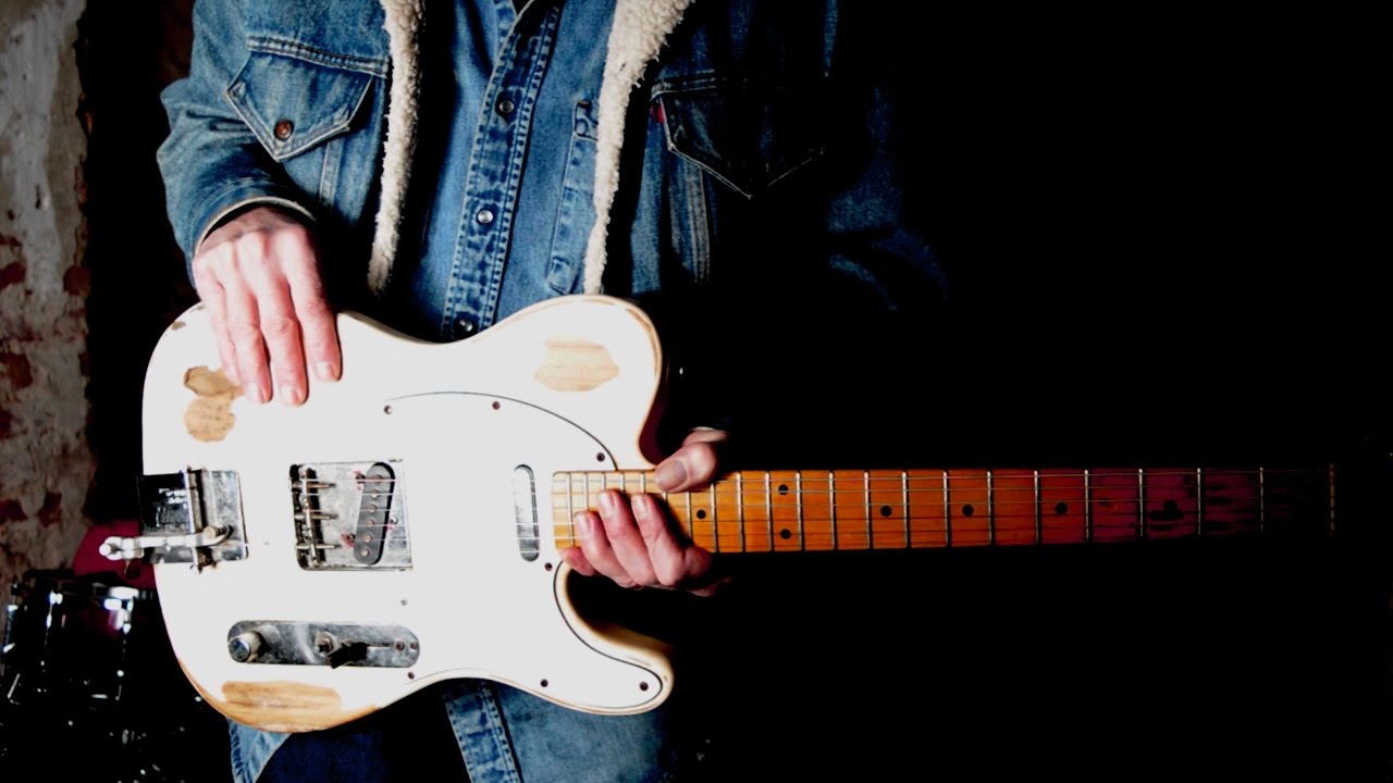 Johnny Falstaff bends the B-Bender - YouTube