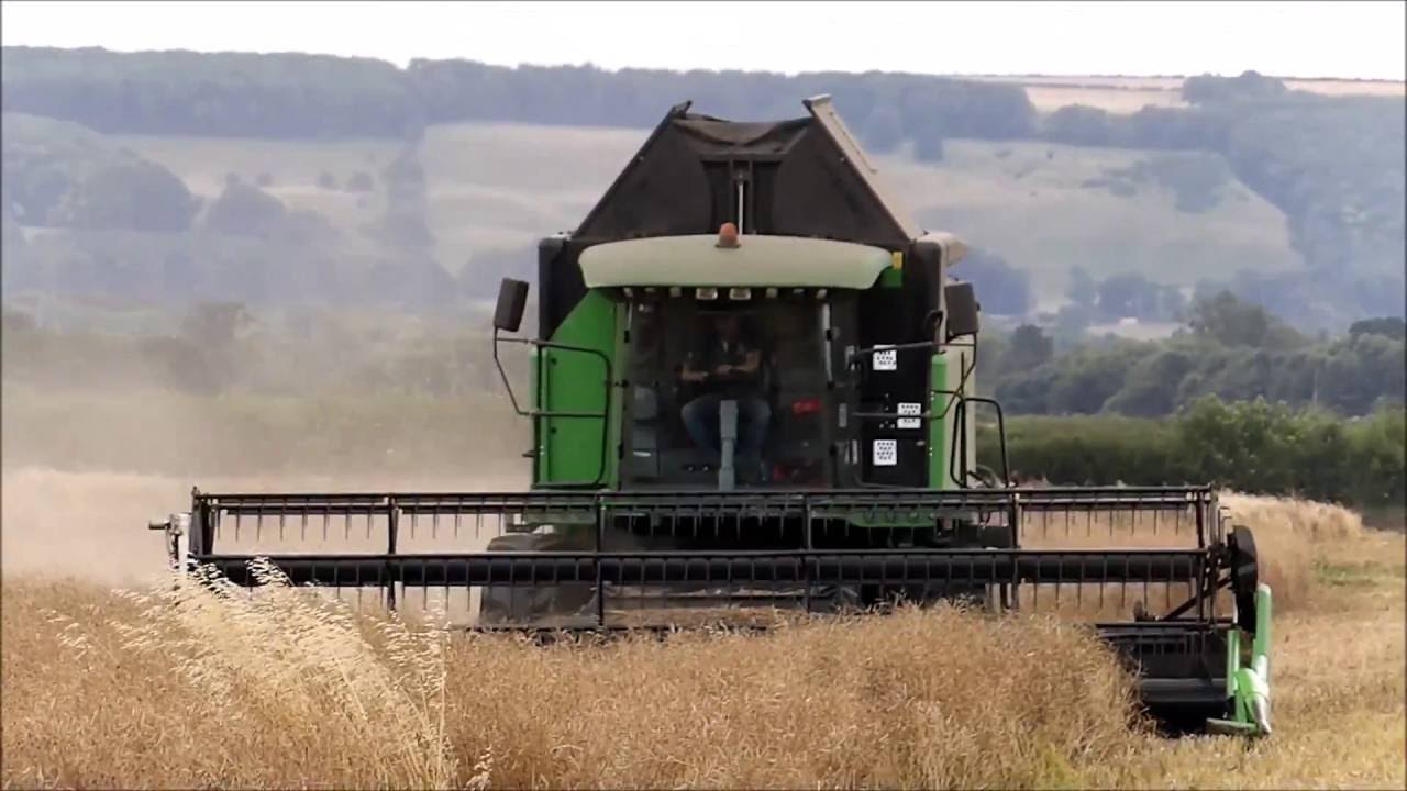 Deutz-Fahr combine harvester - YouTube