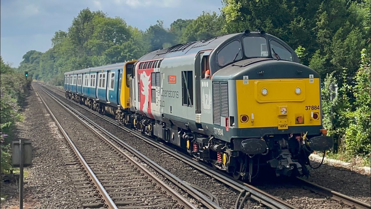 Freight Trains & 37 Movements @ Shawford & Eastleigh | 24/7/2025 - YouTube