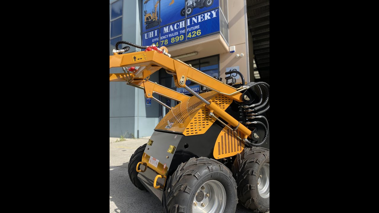 UHI - U30 new - YouTube