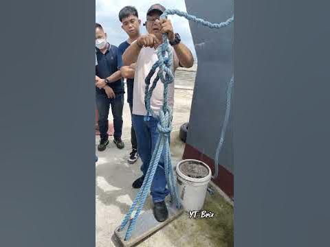 How to tie bosun's chair Tutorial - YouTube