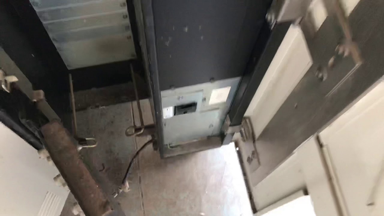 IBM 5360 System/36 - Starting up for the first time in 20 years - YouTube