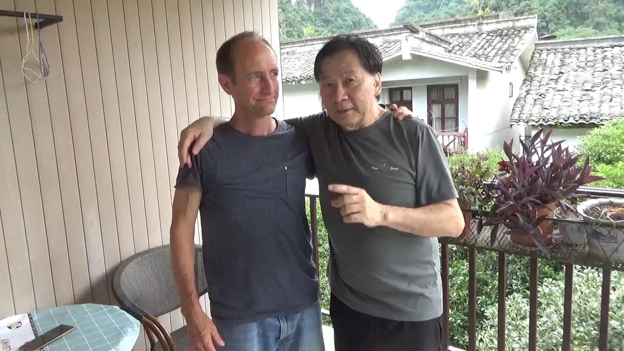 Advanced Bend Body Arch Back to open cosmic qi channel for healing ...
