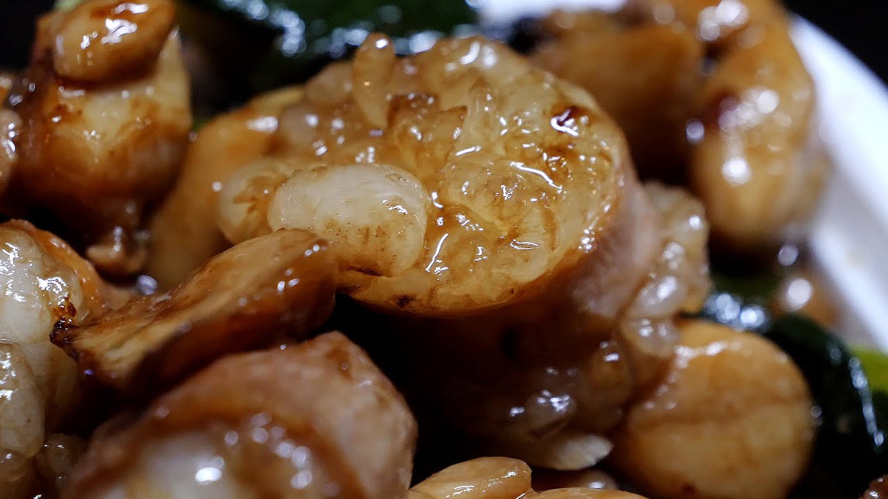 줄서서 먹는 대구 소대창 구이 grilled beef intestines / korean street food - YouTube