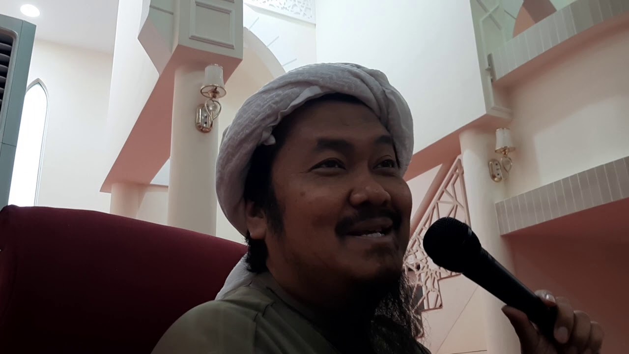 Corona Virus: Ust Dr Mazlan Ali UTM - YouTube