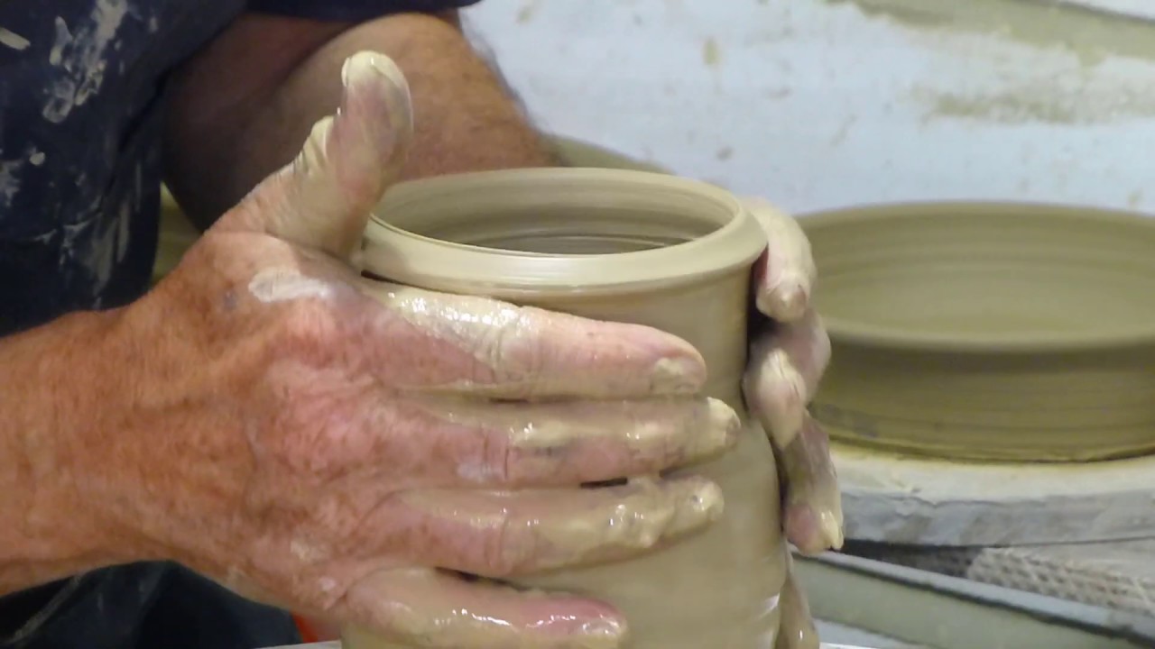 Throwing jugs and rims (1) a Michael Cardew style rim - Ridge Pottery ...