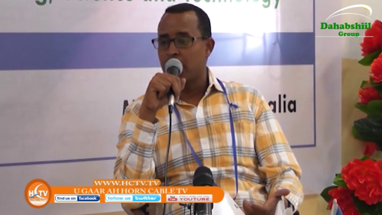 Jaamacada Simad Oo Soo Gabogabaysay Dood Cilimiyeed - YouTube