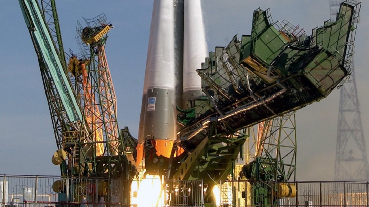 Zoom to Mars in 6 weeks with new Russian nuclear-fission engine - YouTube